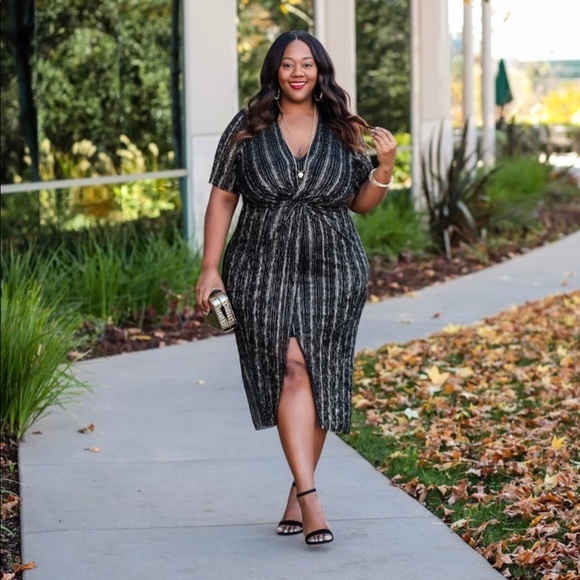 Everything Plus Size Posh Party on Poshmark